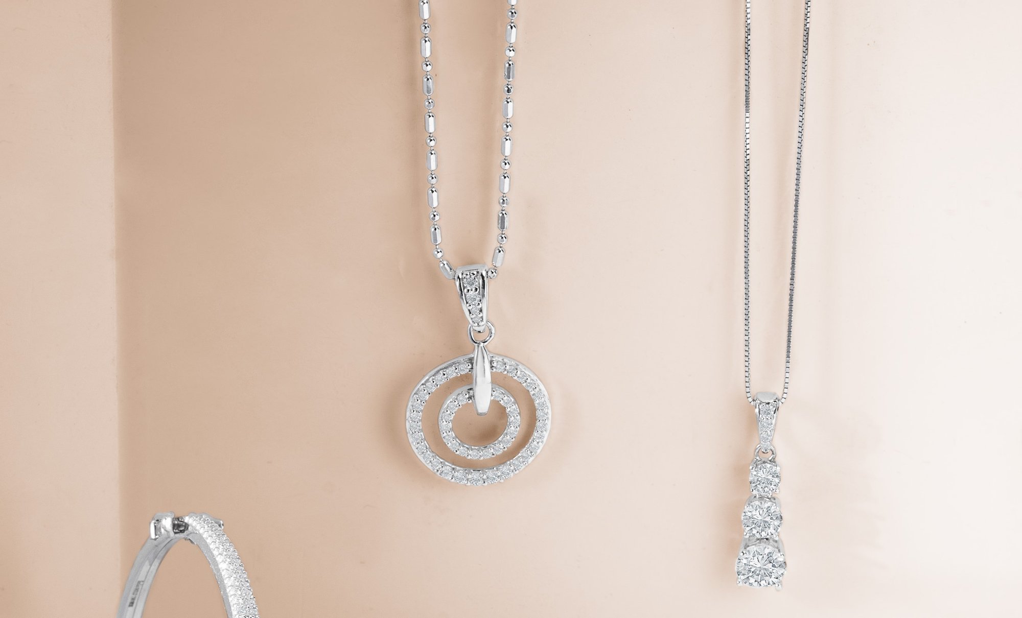 Beda Jenis Rantai, Beda Harga Kalung Emas: Ini Penjelasannya!